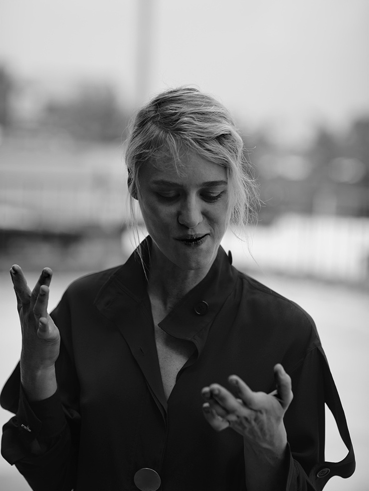 Picture of Mackenzie Davis