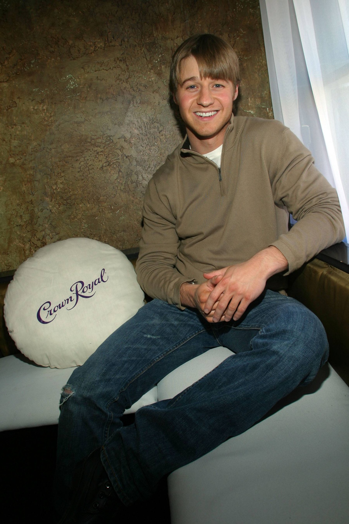 Ben Mckenzie picture