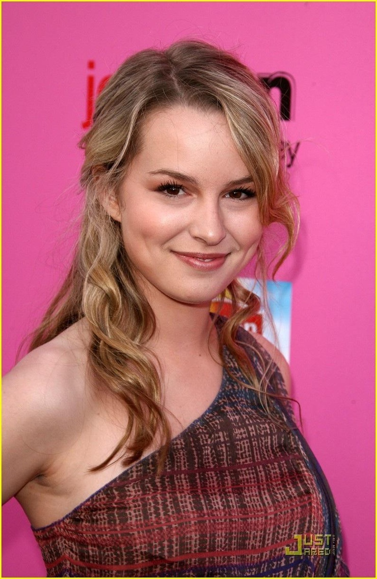 Picture of Bridgit Mendler