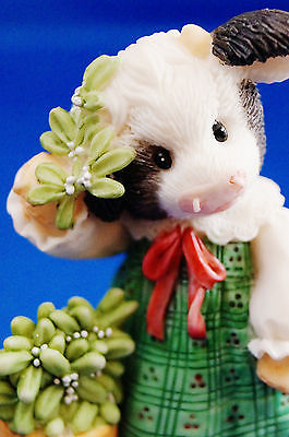 Mary's Moo Moos: December - "Kiss Moo" picture