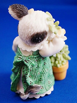 Picture of Mary's Moo Moos: December - "Kiss Moo"