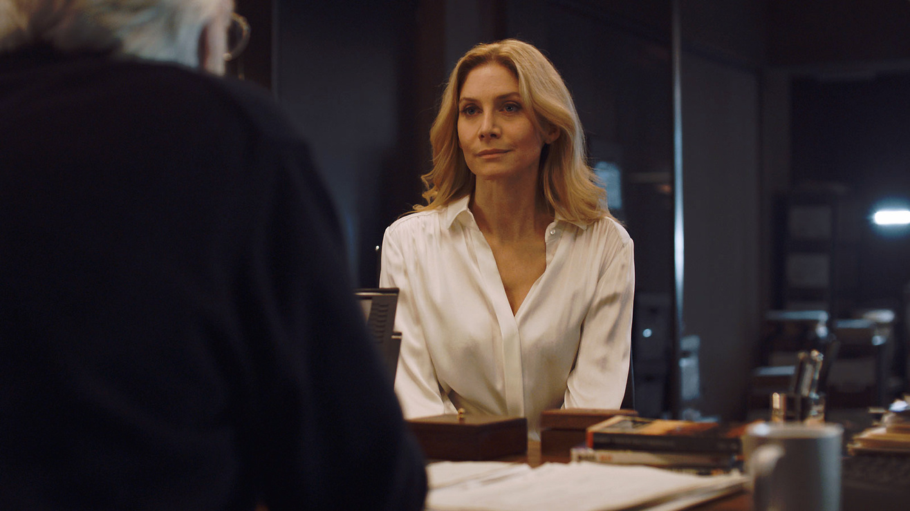 Picture of Elizabeth Mitchell