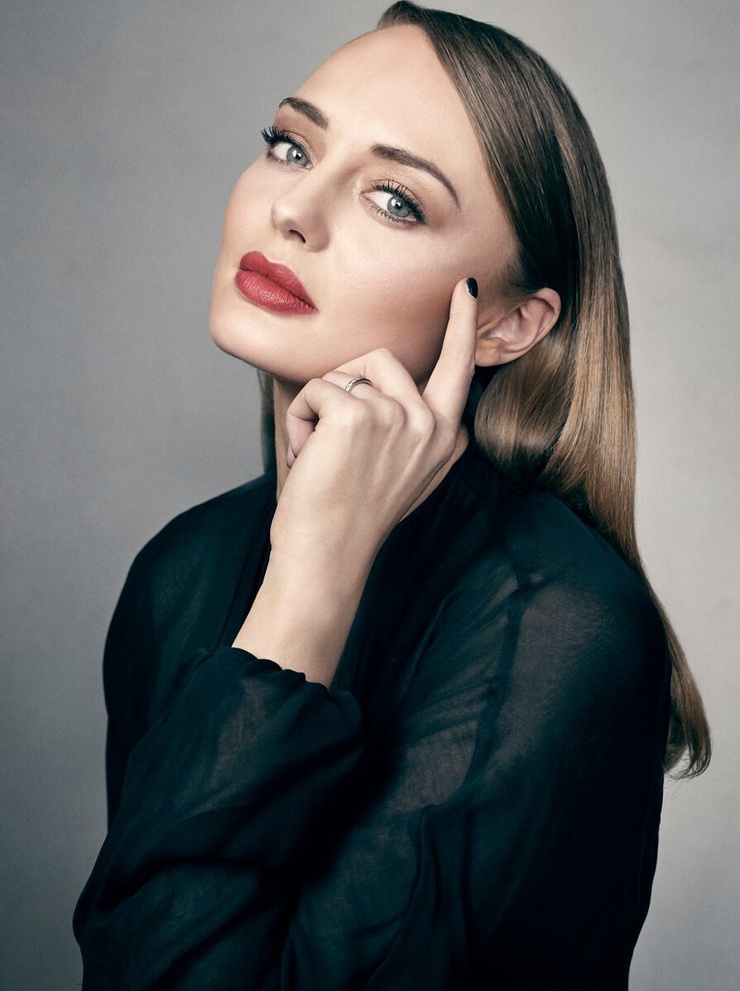 Picture of Laura Haddock