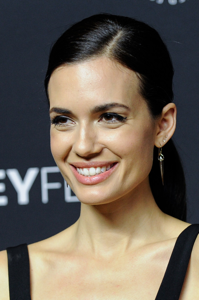 Picture of Torrey DeVitto