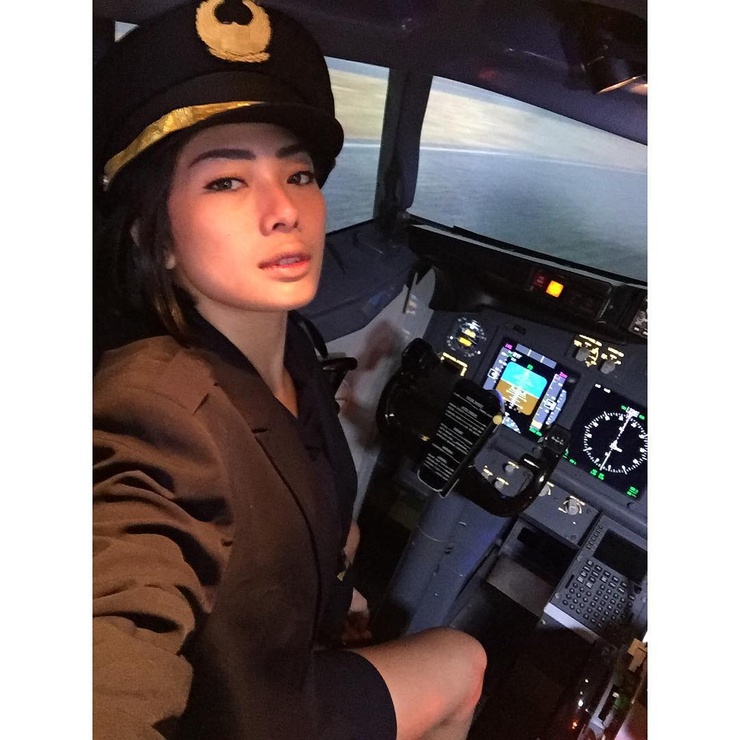 Nabila Putri image