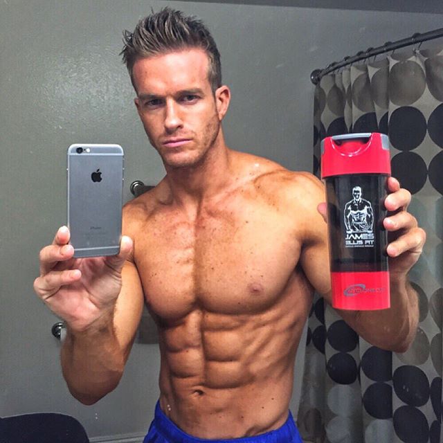 Picture of James Elis